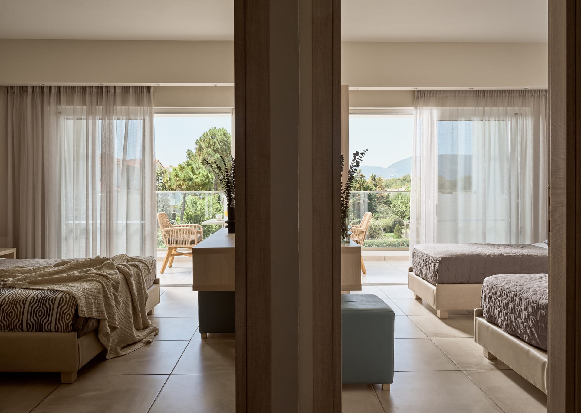MARELEN HOTEL - KALAMAKI, Zakynthos | Escape to Greece | escapetogreece.com